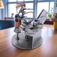 Figurine banquière artisanale en métal - décoration bureau