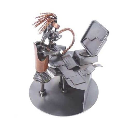 Figurine banquière artisanale en métal - décoration bureau