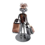 Cadeau humour femme - Figurine femme accro au shopping